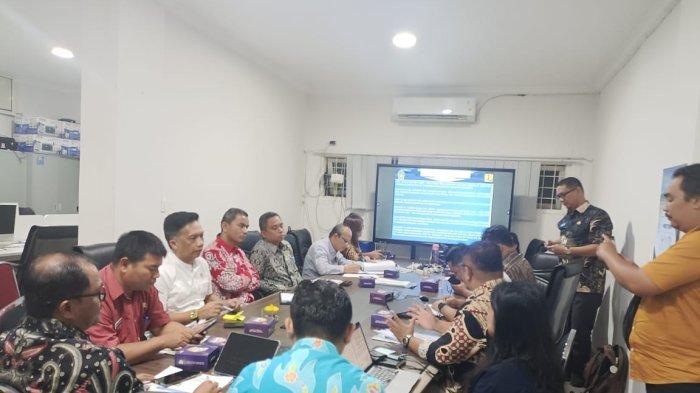 PEMKAB Pakpak Bharat-Humbahas-Pemprov Sumut Rapat Pembangunan Jalan ... PEMKAB Pakpak Bharat-Humbahas-Pemprov Sumut Rapat Pembangunan Jalan ...