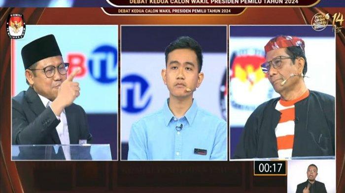 ROY SURYO Sebarkan Hoaks Isu Gibran Pakai Earphone, KPU: Tukang Fitnah ... ROY SURYO Sebarkan Hoaks Isu Gibran Pakai Earphone, KPU: Tukang Fitnah ...