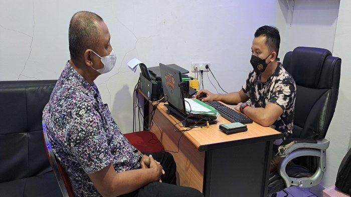Tampang Penampar Sopir di Palembang, Mendadak Ciut Pelaku Terbata-bata ... Tampang Penampar Sopir di Palembang, Mendadak Ciut Pelaku Terbata-bata ...